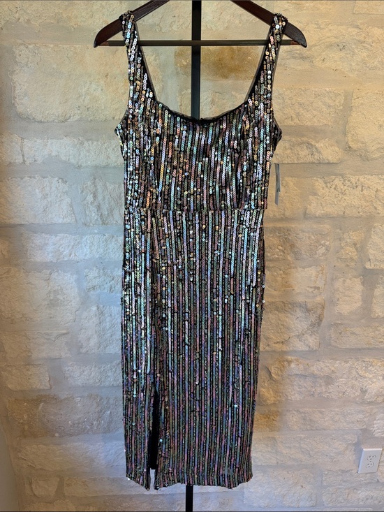 Donna Morgan | Dresses | Donna Morgan Black Iridescent Sequin Midi ...